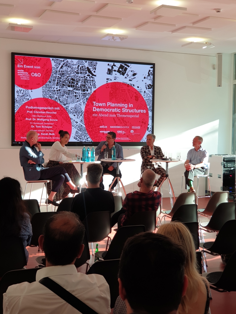Podiumsdiskussion: Town Planning in Democratic Structures ...